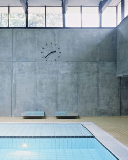 Kildeskovshallen - entasis' tilbygning til Clemmesens svømmehal